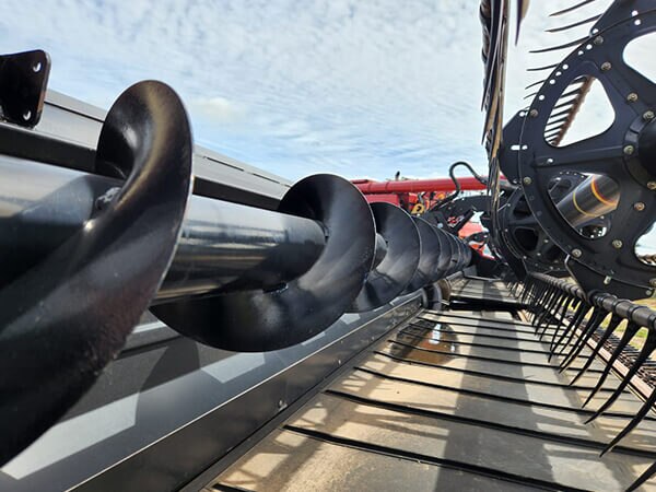 Conquest Smart Auger | Cross Auger, 21'- 30' | Suits All Draper Fronts